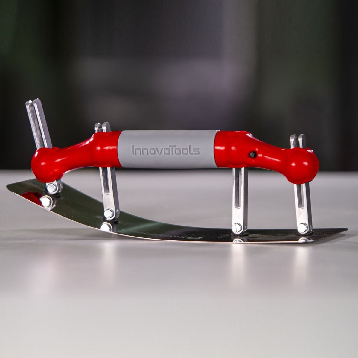 Radius Adjustable Finishing Curved Trowel | MultiTrowel — Multi-Trowel